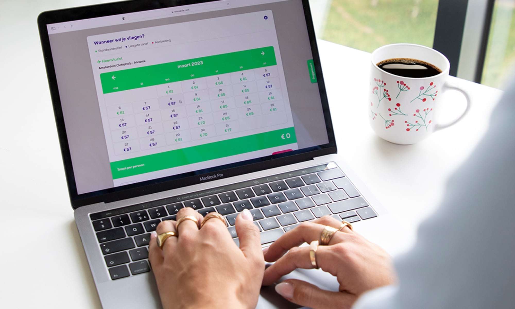 Hoe vlieg je zo voordelig mogelijk komende periode? | Transavia
